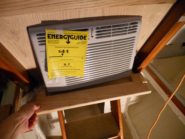 Ericson 25, Oystercatcher: Air Conditioner Box, Construction