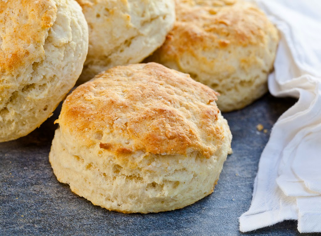 Our Best Vegan Recipes: Vegan Moist and Fluffy Biscuits