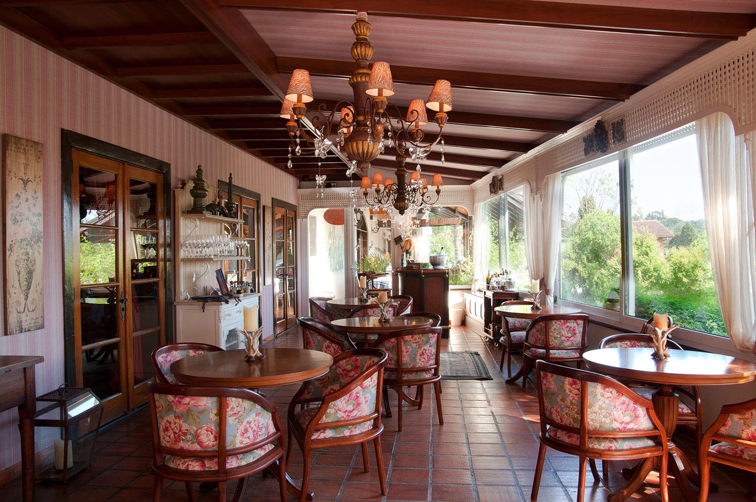 Phosphoros Novas Ideias: Bistrô da Varanda atrai turistas em Gramado ...