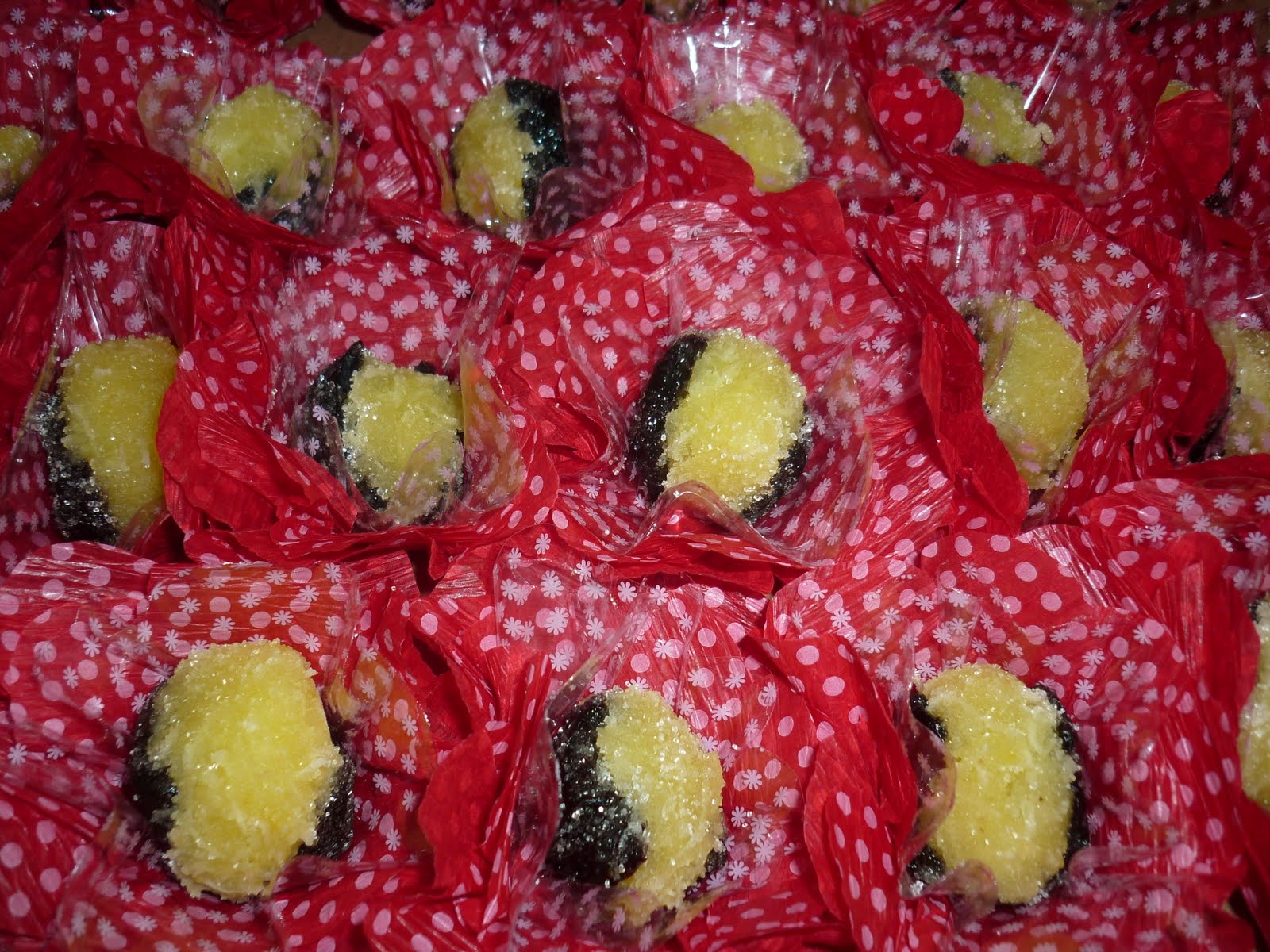 Doces da Vivi: Docinhos para Festa Infantil (niver Maria Antônia)