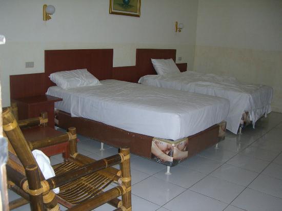 Rindu Alam Hotel | Jungle Trekking To Bukit Lawang