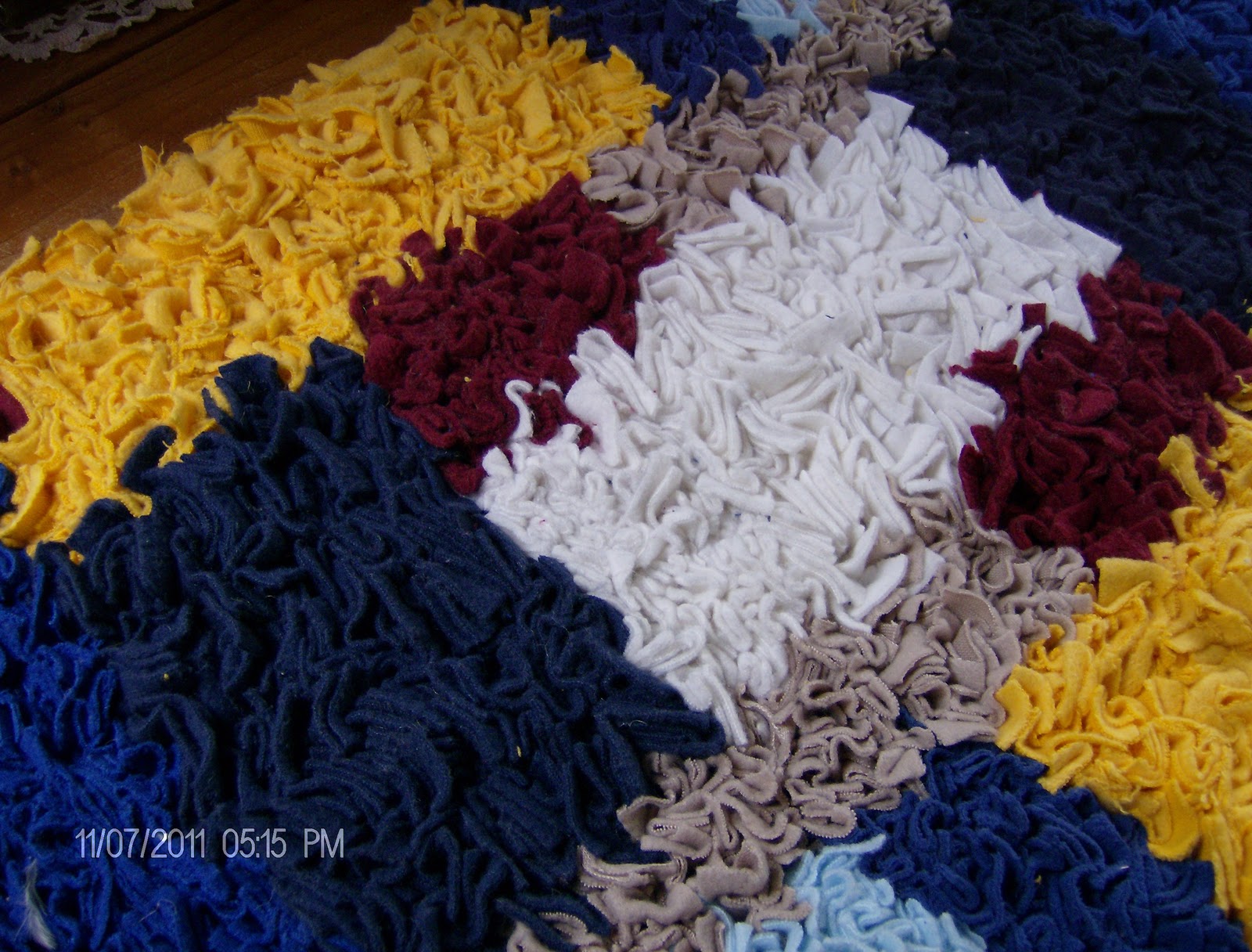 Hand Made Narrowboat Rag Rugs For Sale: Rug No 21: Multi abstract