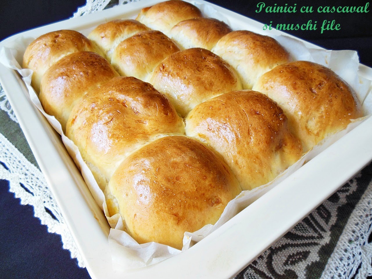 Rocsy in bucatarie: Painici cu cascaval si muschi file