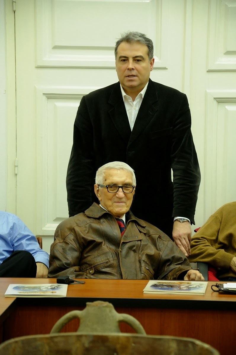 Benzi Desenate: Maestrul Puiu Manu la Facultatea de Istorie