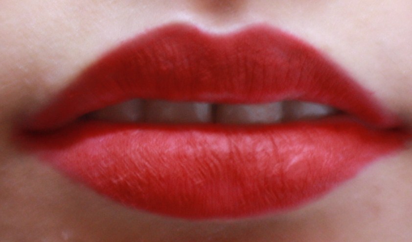 My Icy World of Color: The Perfect Red Lips Tutorial