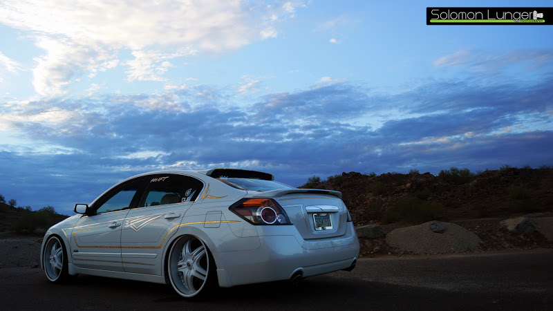 Solomon Lunger Photography: Bagged Altima on 22s all paterned out Swift ...