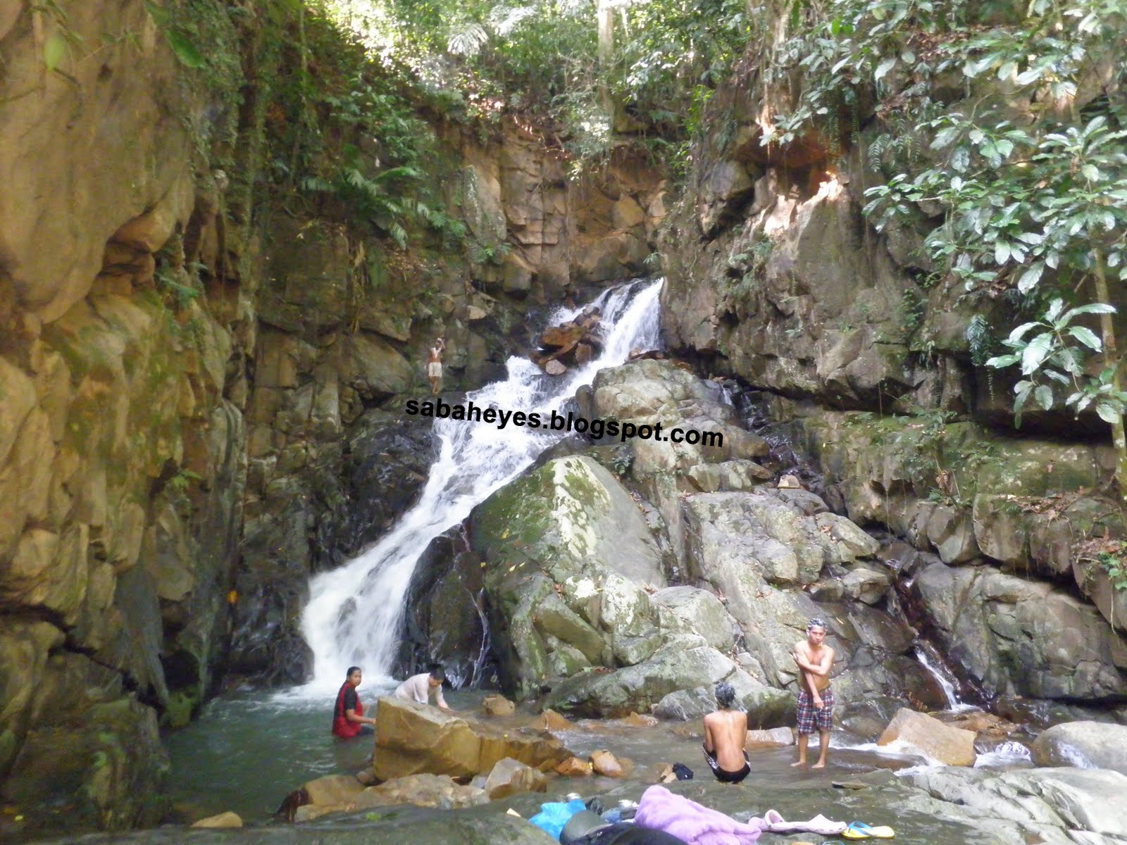 Kiansom Waterfall Inanam Kota Kinabalu - SABAH eyes