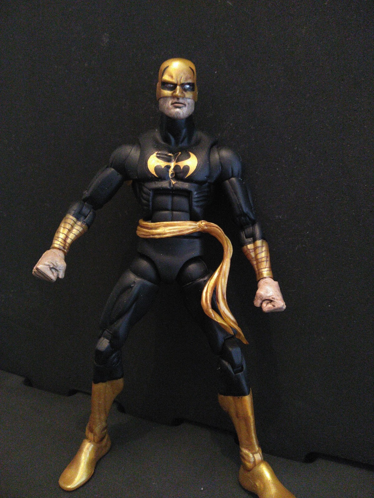 Metal Invaders: COMMISSION (part III) Marvel Legends Iron Fist