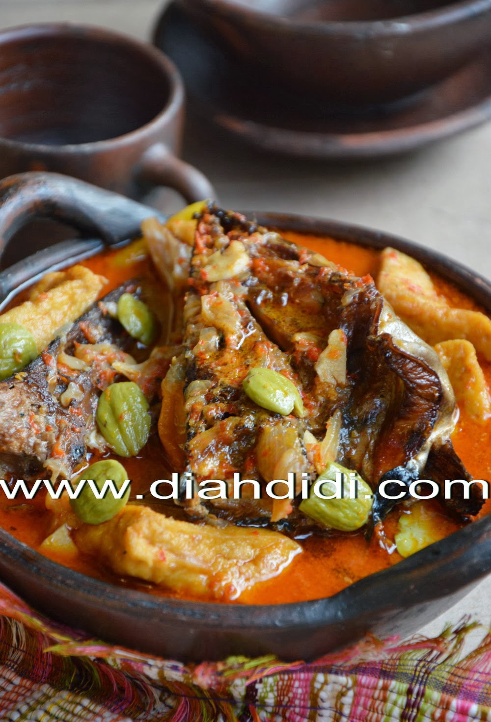 Diah Didi's Kitchen: Mangut Ndas Manyung Kuah Merah