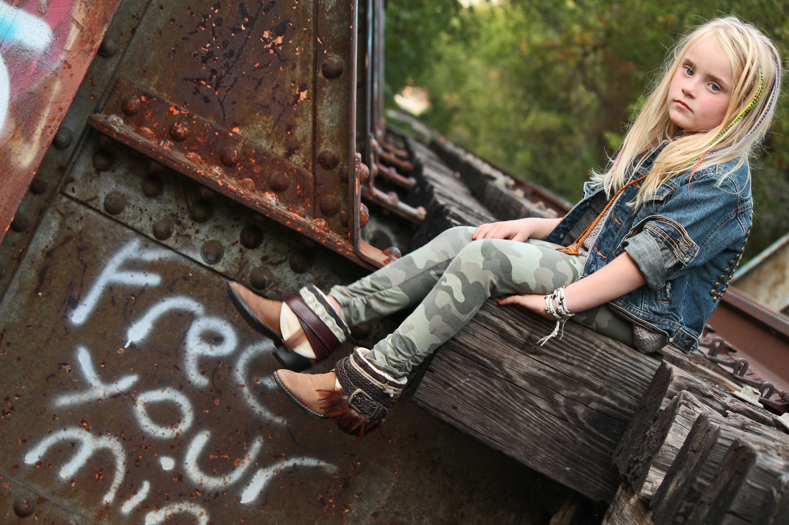 The Feather Junkie: Junkie Kids