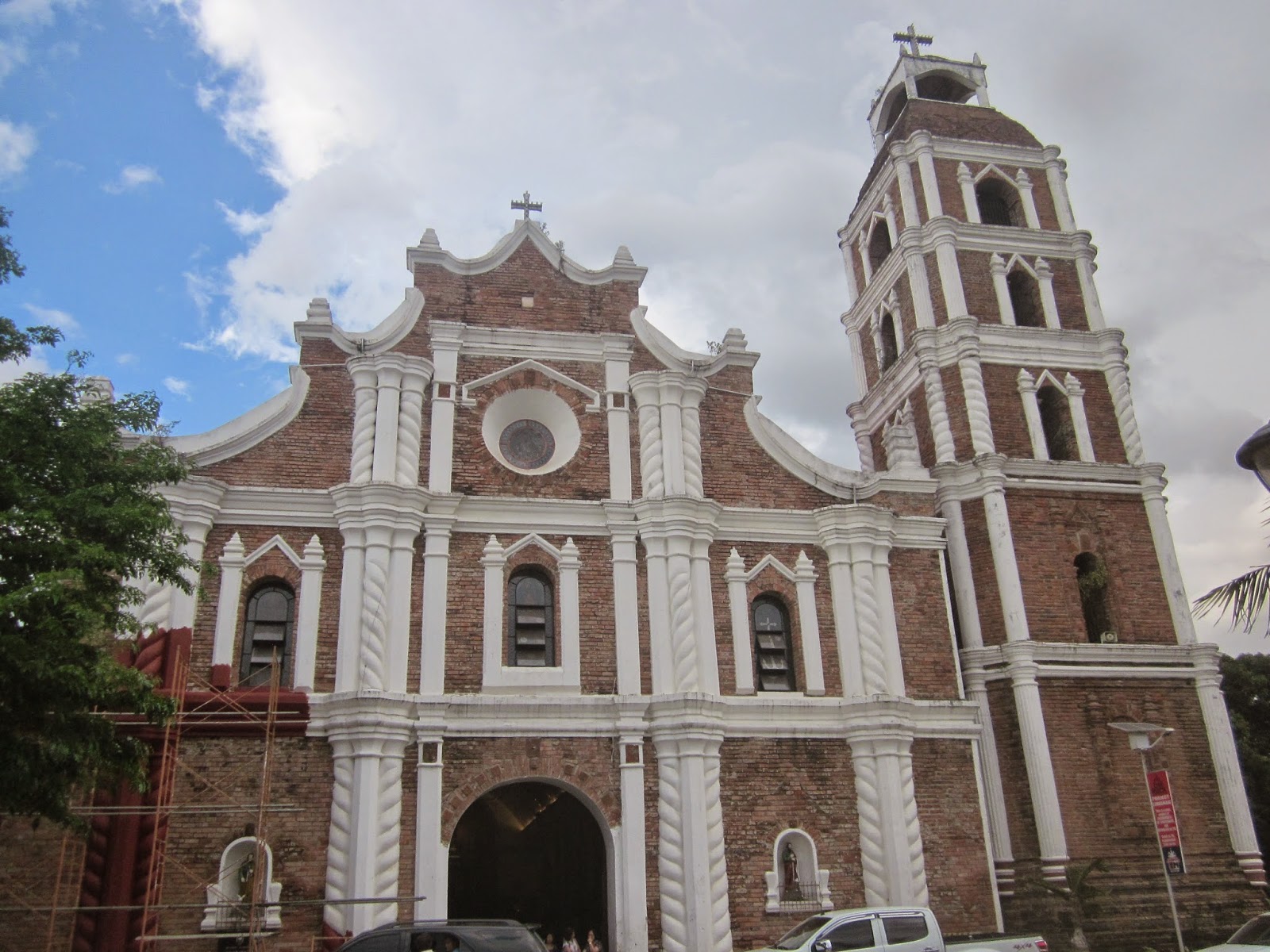 Ben Goes Where: Visita Iglesia in Cagayan