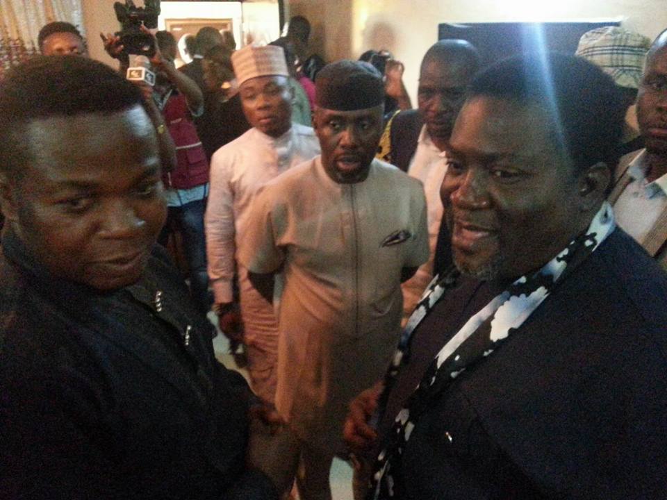 Ephraim Solutions: Photos from comedian, Dede-One-Day’s burial