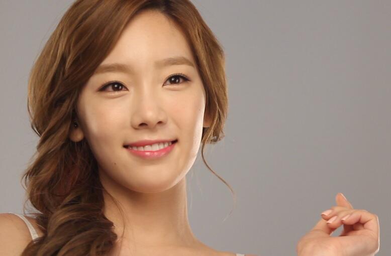 Check out SNSD TaeYeon’s BTS pictures from her shoot for ‘B-ING ...
