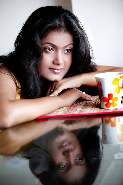 LATEST MOVIE MASALA: REEMA DEBNATH NEW HOT PHOTOSHOOT STILLS, REEMA ...