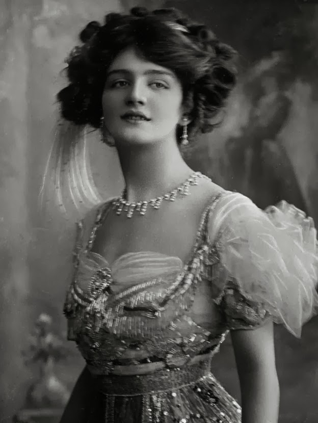 Bunnatine Dreams: Lady Duff Gordon, Titanic survivor, designer