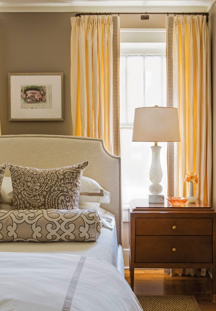 Alabaster Lamps: Classic Decor