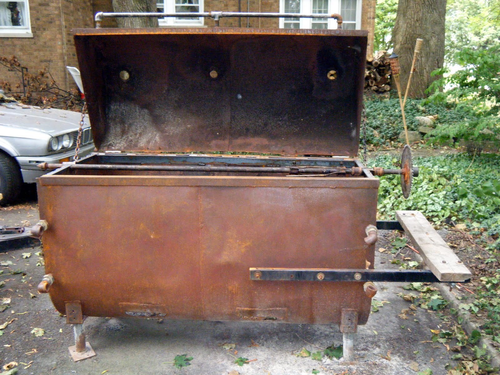 HelluvaCook.com! : Pig Roaster Upgrades 2013!!