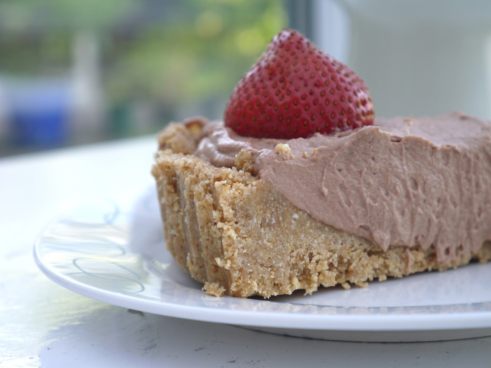 This Muslim Girl Bakes: No-Bake Nutella Cream Tart with Oaty Shortbread ...