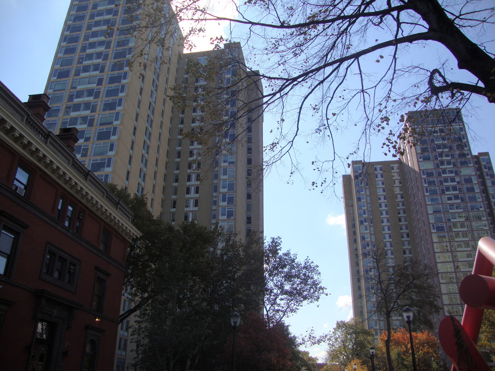 Where in the world is Justine Rosenberg?