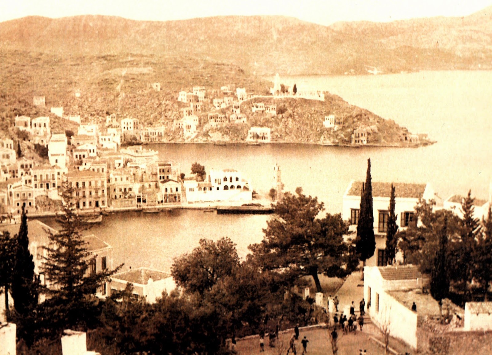 RODI E SIMI, SULLE TRACCE DEL PASSATO - una destinazione turistica italiana