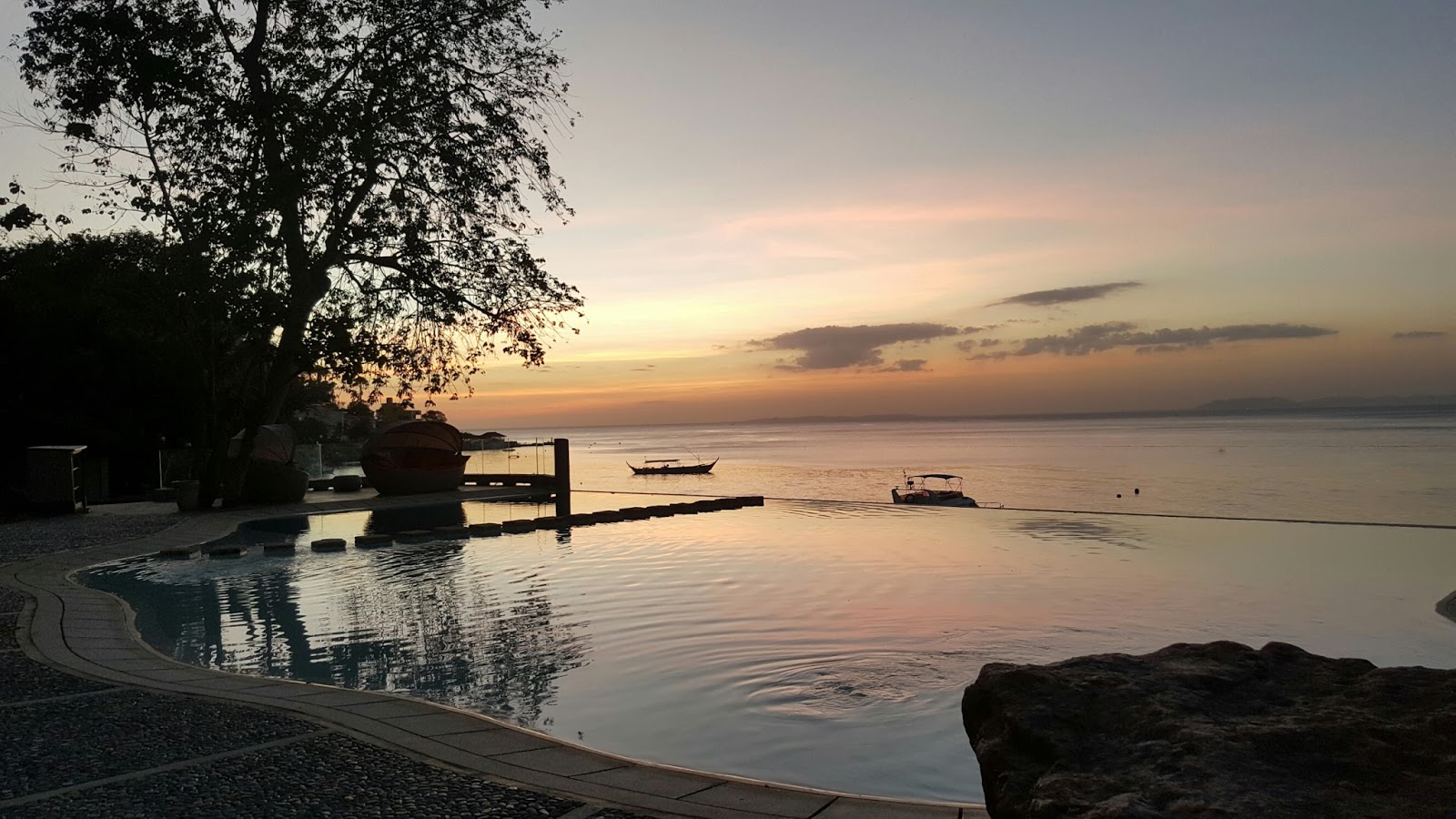 Aiyanar Beach and Dive Resort: A Taste of Paradise in Anilao ...