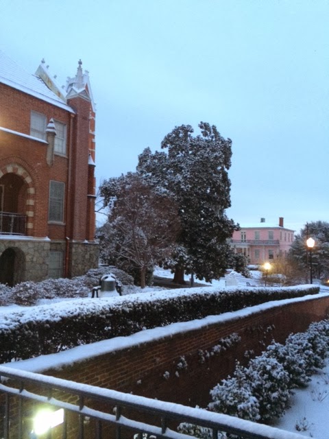 southern orders: A REAL SNOW DAY IN MACON, GEORGIA! NO KIDDING!