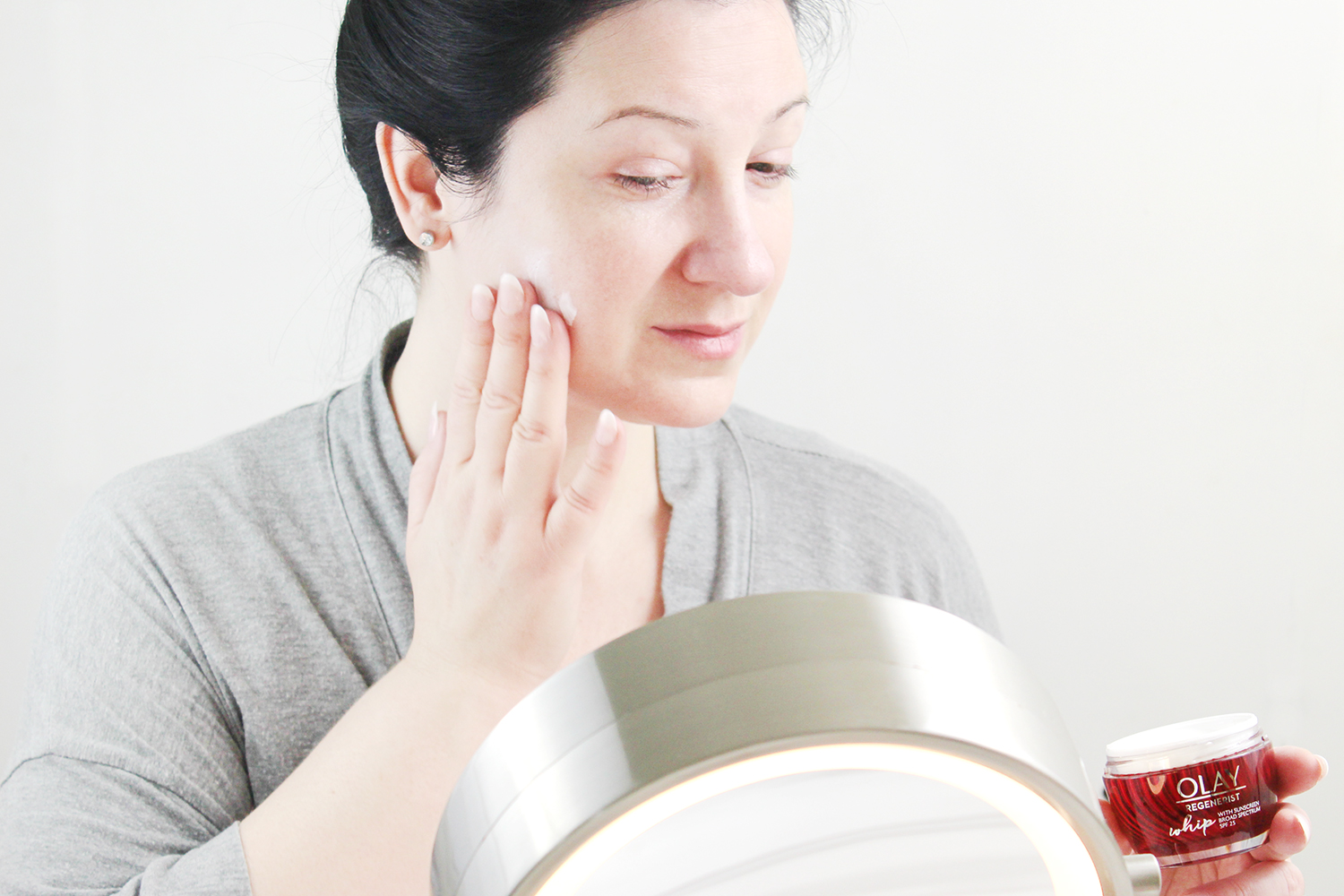 Southern Mom Loves: An Easy Way to Put SPF in Your Daily Routine!