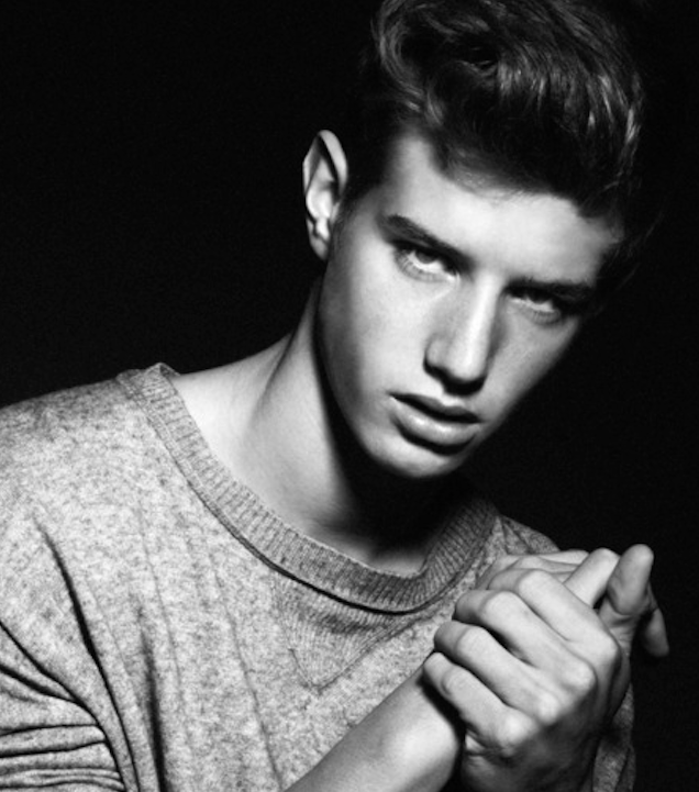 Red Mug, Blue Linen : Bertrand Russell was a popular don at Cambridge