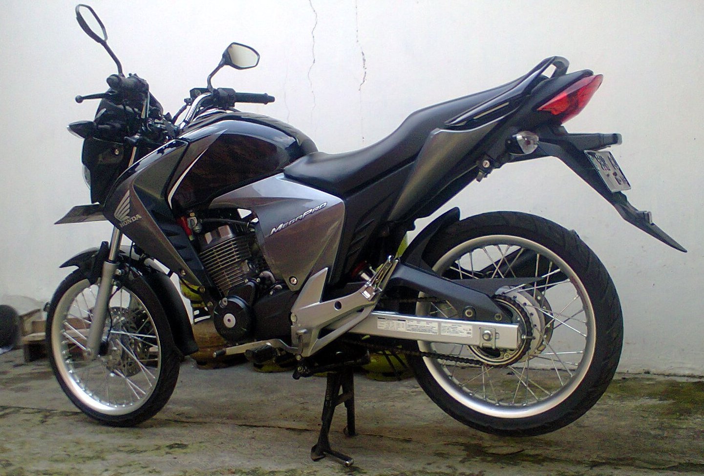 Koleksi Modifikasi Megapro Mono Herex Terupdate