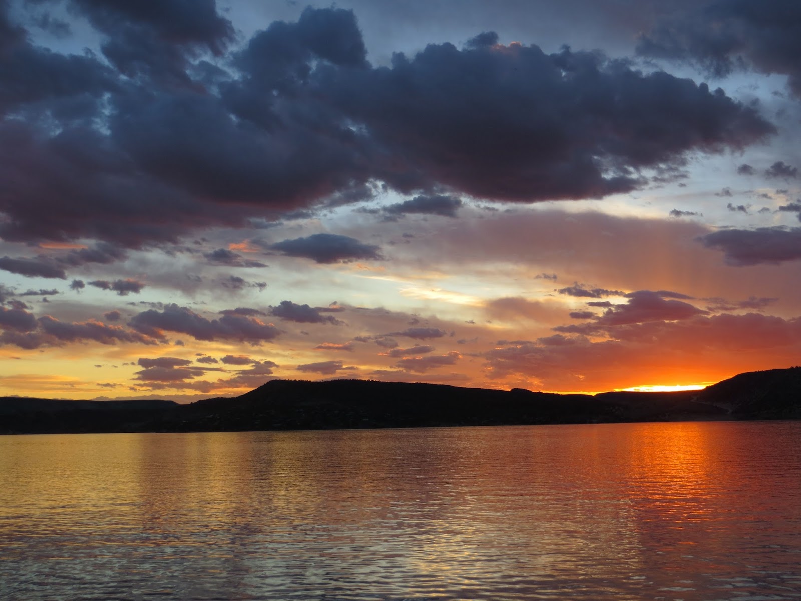 Traveling-U.S.A: Alcova Reservoir