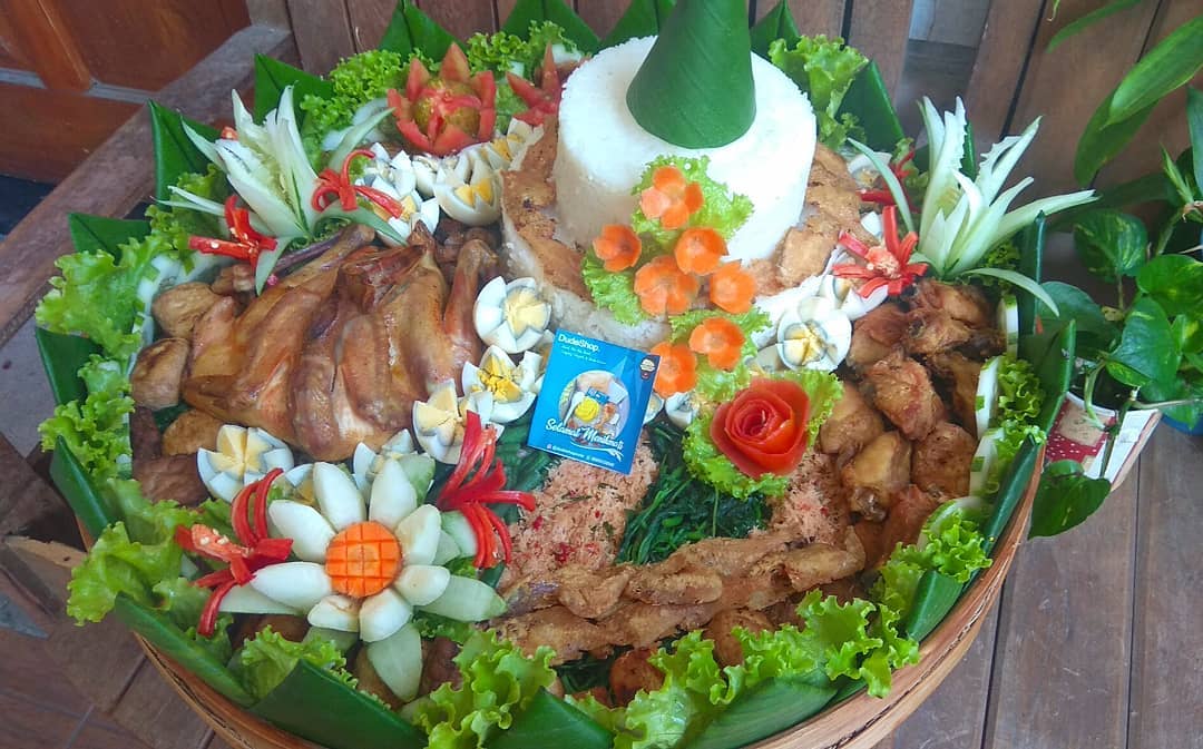 Snack Tampah Solo Tradisional Khas Nusantara Rekomendasi Kuliner Solo