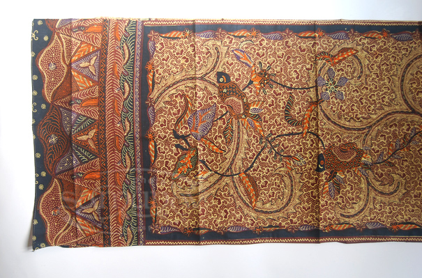 PASAR BRINGHARJO JOGJA: GROSIR KAIN SELENDANG BATIK