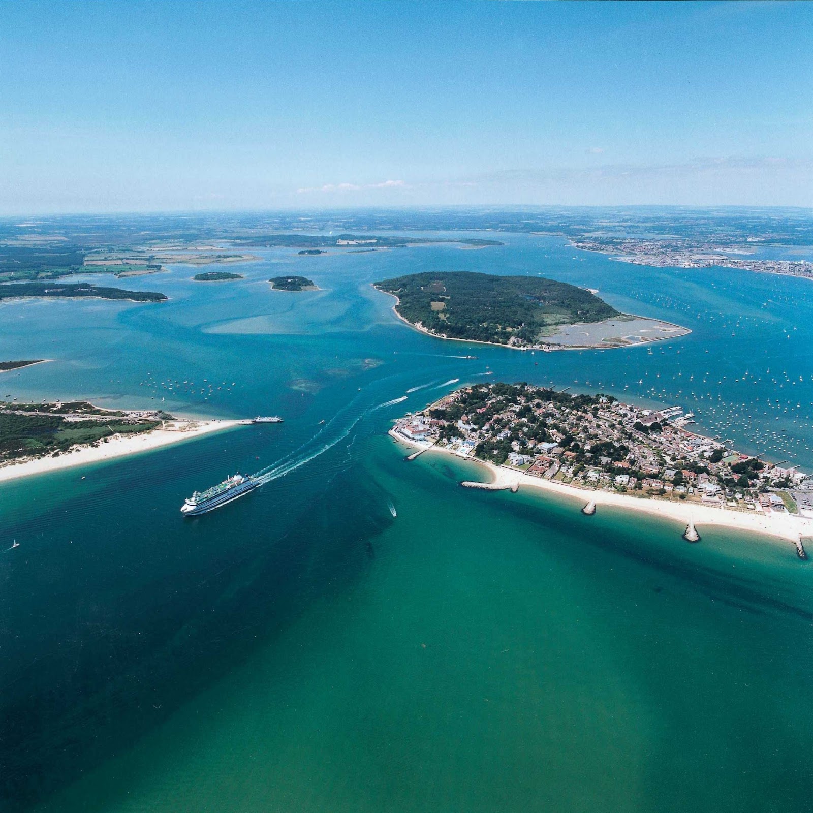 Roj - Fashion & Lifestyle / Clubbing & Car Tunes: 124 Panorama Road ...