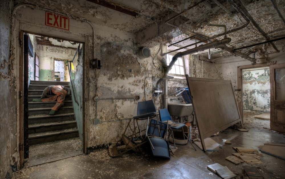 Creepy Abandoned Prisons (100 Pics) - YourDestinationNow