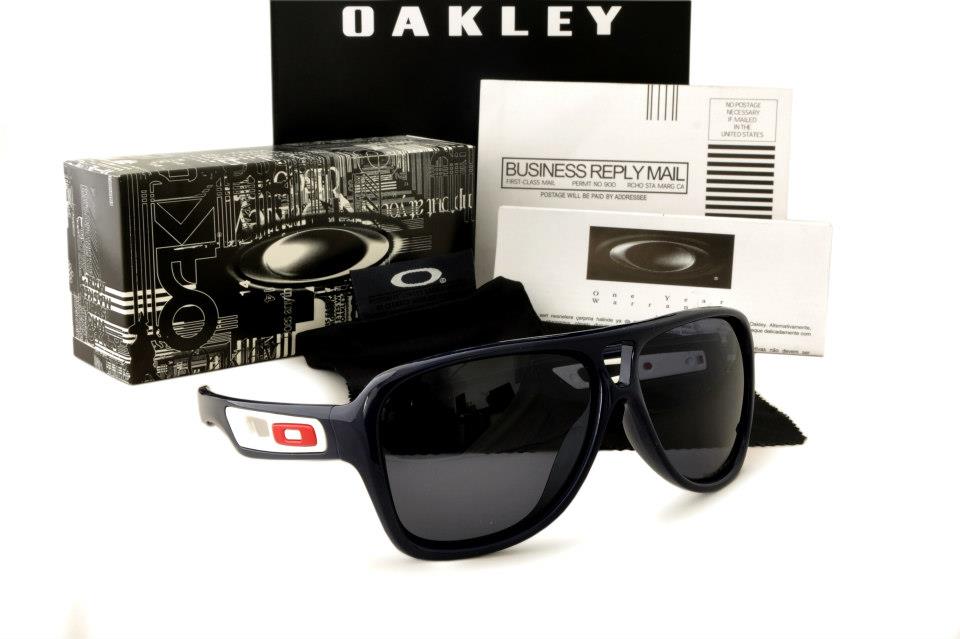KACAMATA STORE: OAKLEY DISPATCH