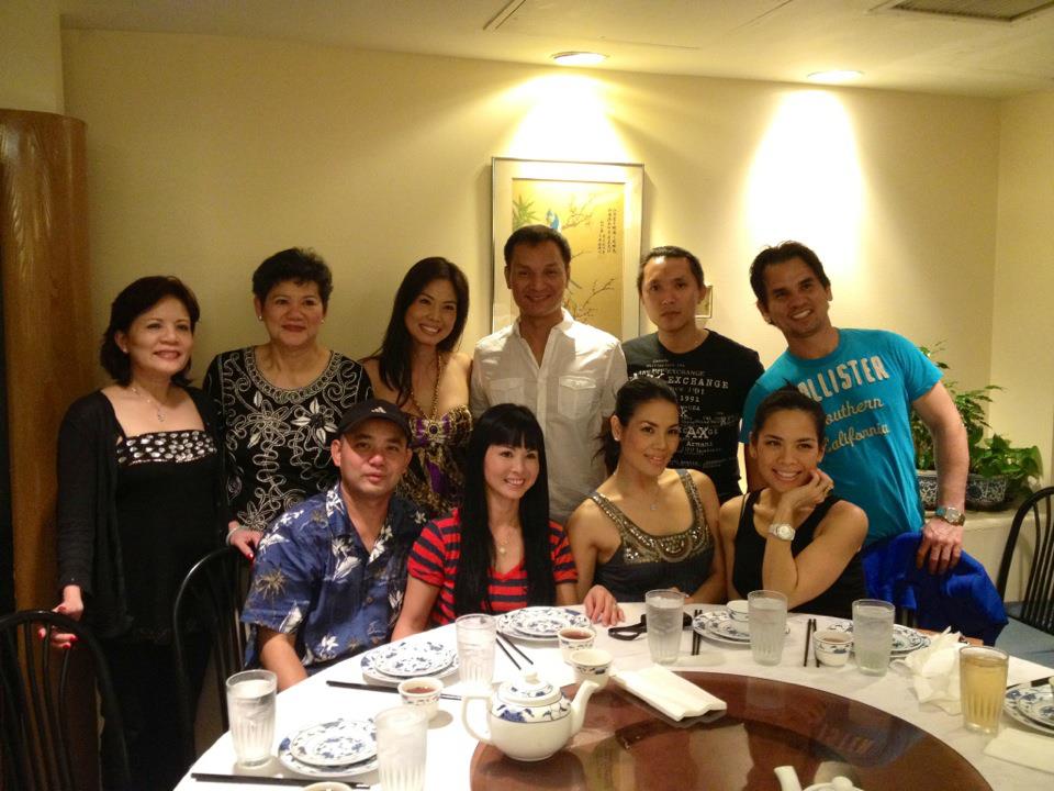 VIET ACCÉNT: Truc Linh and Truc Lam's Photos in Hawaii