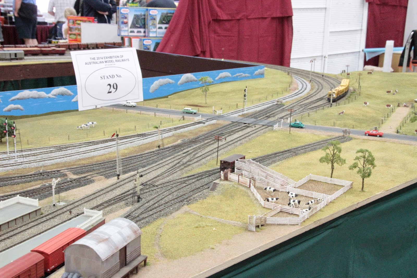 Barcoola: Hobsons Bay model Railway Exhibition 2014 report.