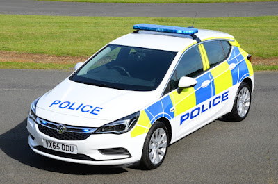 Riwal888 - Blog: !NEW! Vauxhall Completes Largest Ever Police Fleet Deal