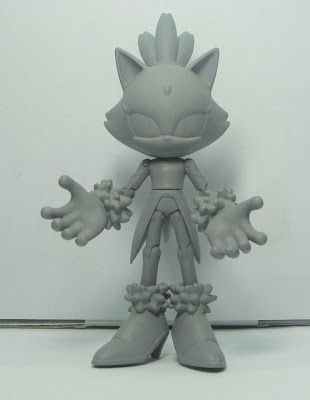 She's Fantastic: Sonic the Hedgehog's BLAZE THE CAT Revealed!