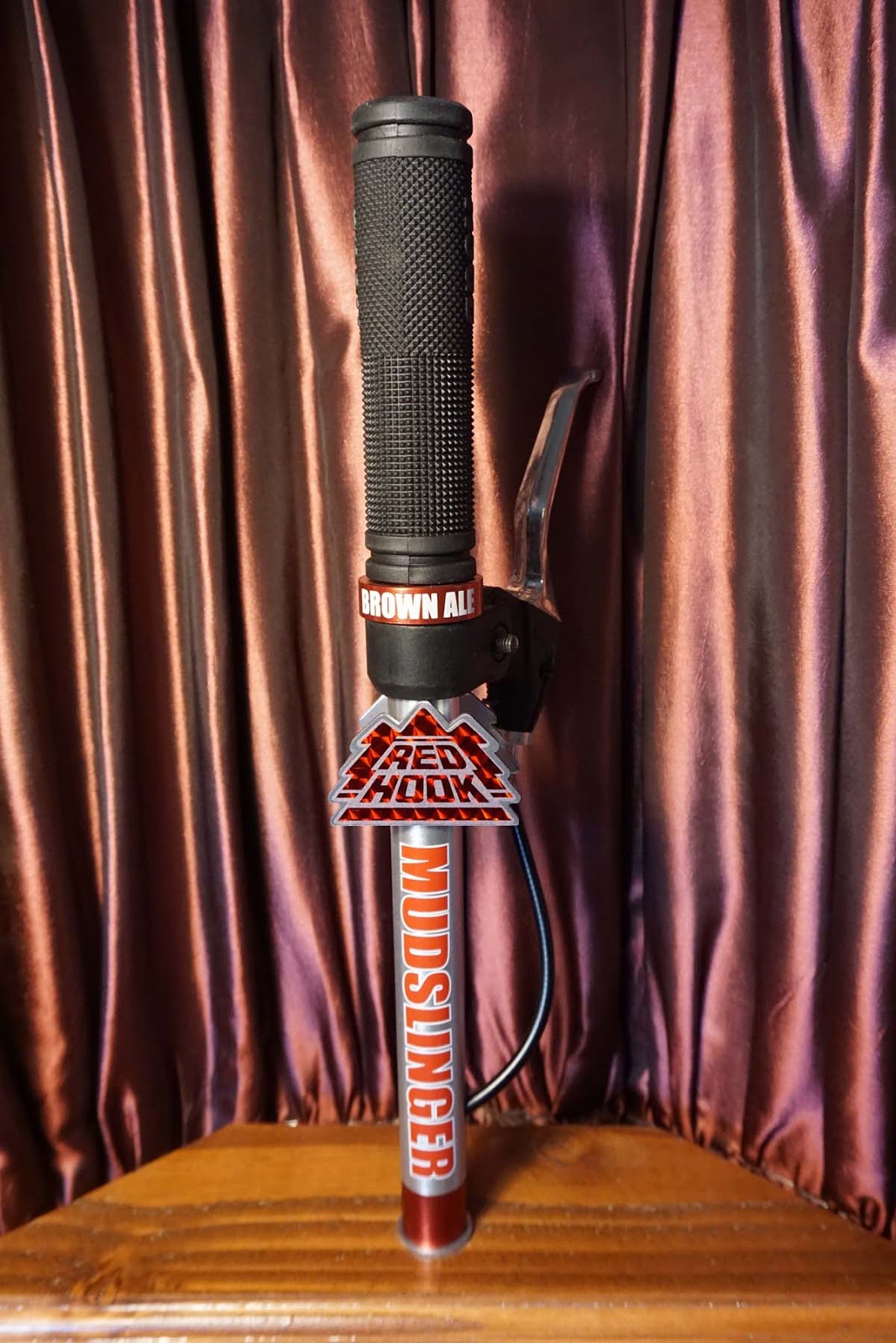 Tap Handle #525: Redhook - Mudslinger Brown Ale