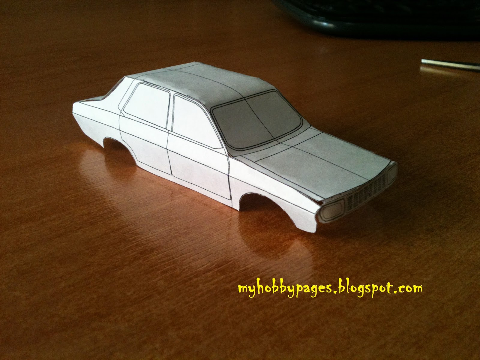 Renault 12TL Paper Model Car - 1 ~ My Hobby Pages