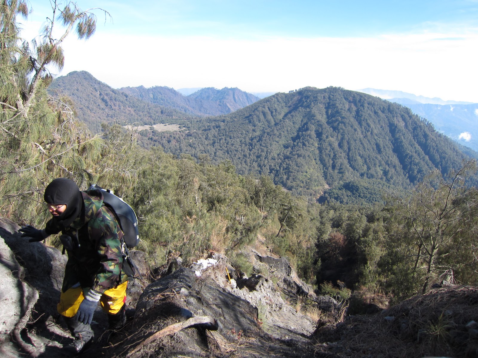 Kakek bersepeda keliling dunia: HARI KE EMPAT 19 OKTOBER 2011 ARCOPODO ...
