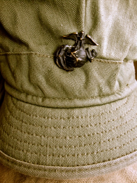 RIVETED: WW2 USMC HBT UTILITY COVER....bonus post