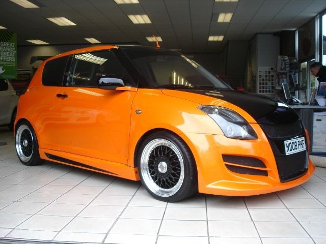 Swift R Brothers: Orange Suzuki Swift R