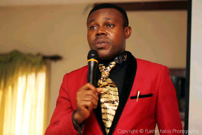 BOULEVARD D'INVIGORATION INT'L: Gallery