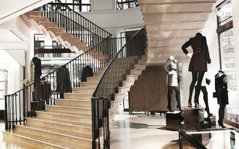 Smartologie: Burberry: New Flagship Store in London, UK