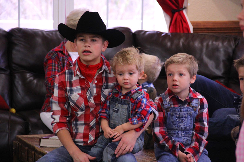 Bates Family Blog: Bates Updates and Pictures | Gil and Kelly | 19 Kids ...