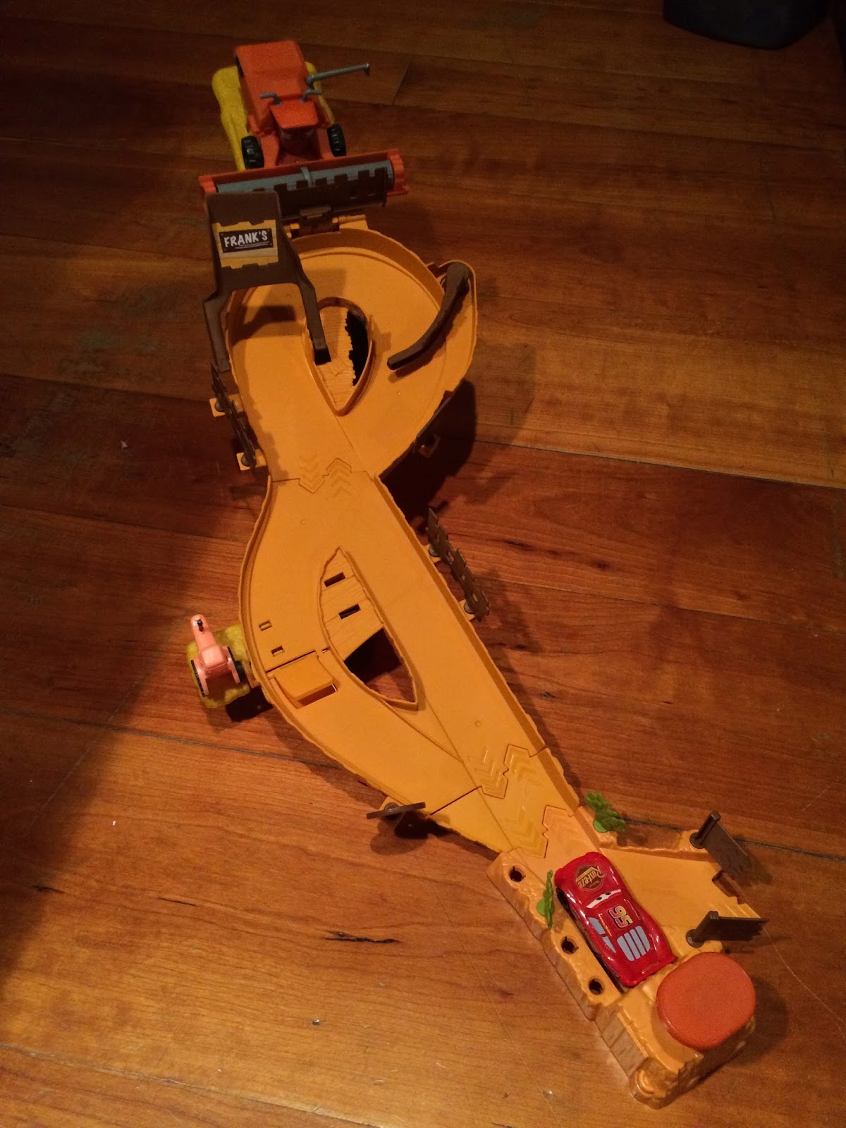 Dan the Pixar Fan: Cars: Escape from Frank Story Set