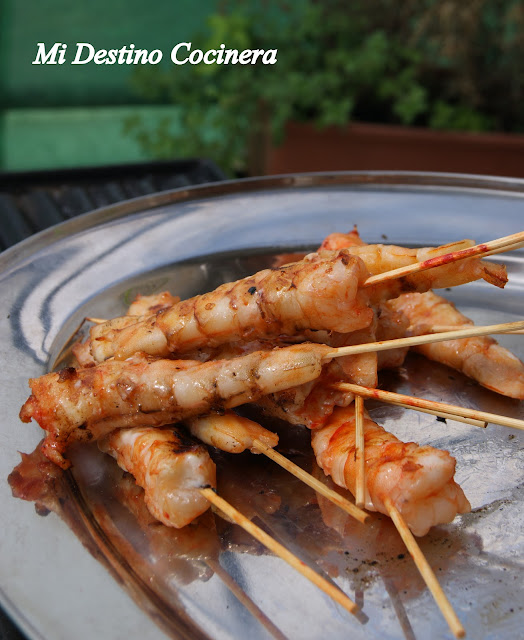 Aperi-tapa: Langostinos Grillados Picantes.
