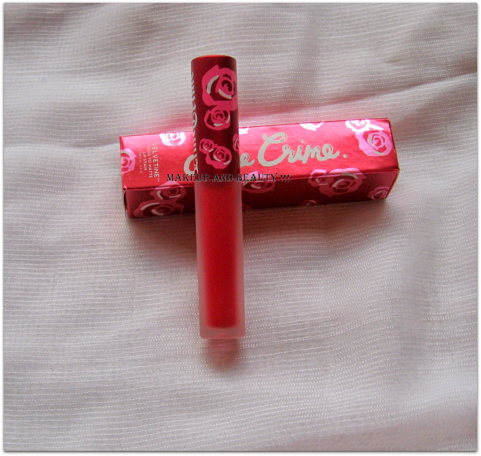 Makeup and beauty !!!: Review and swatches of Lime crime Red Velvetine:-